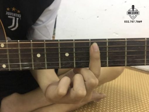 7 vòng hợp âm Guitar cơ bản giúp bạn LÊN TRÌNH