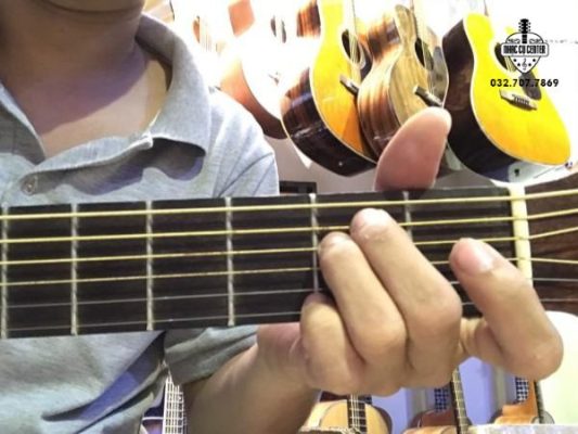 7 vòng hợp âm Guitar cơ bản giúp bạn LÊN TRÌNH